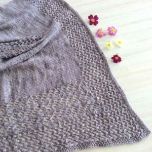 Patron de tricot facile avec de la dentelle - Kettricken